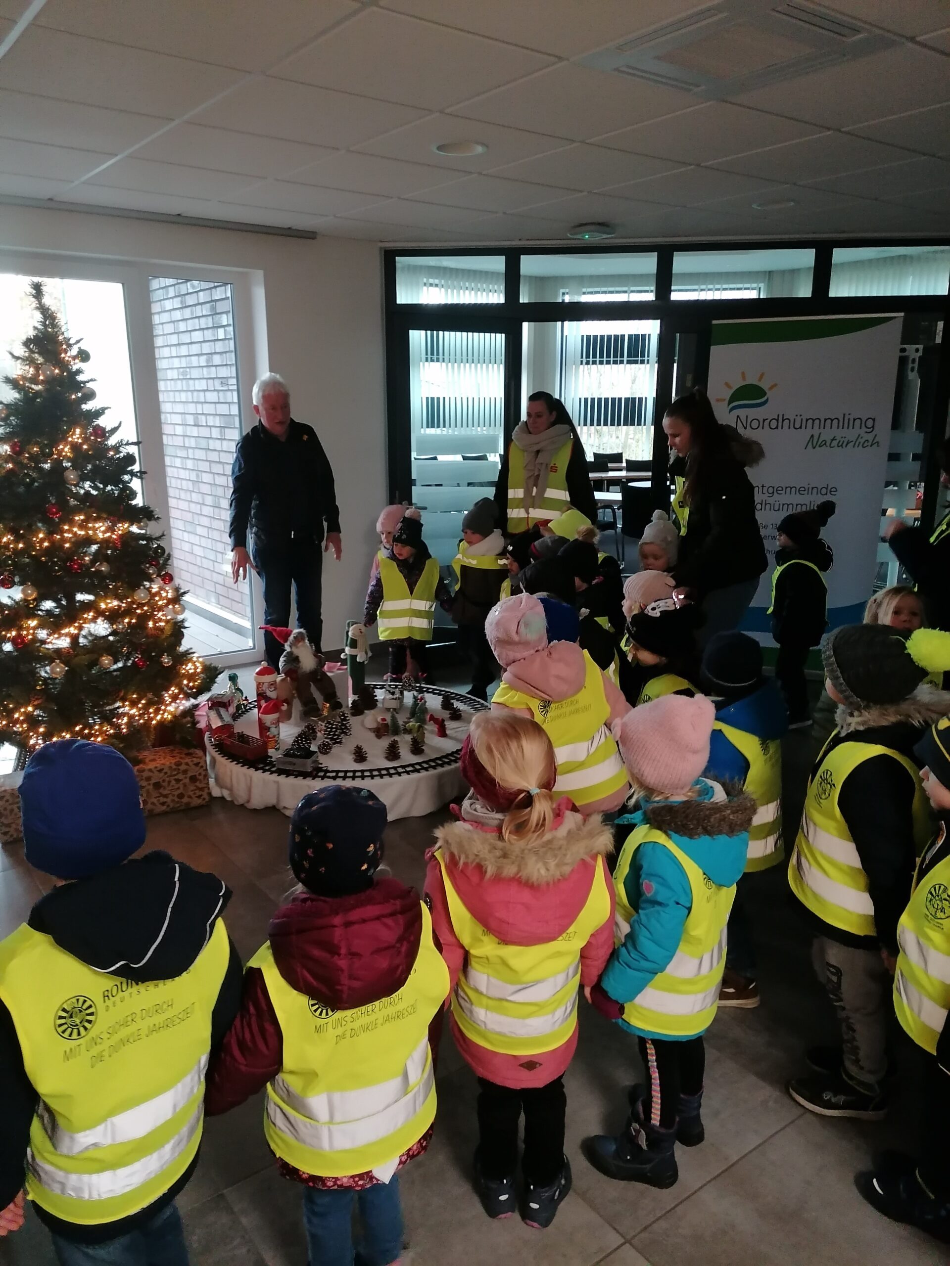 Kindergartenkinder im Rathaus - Samtgemeinde Nordhümmling